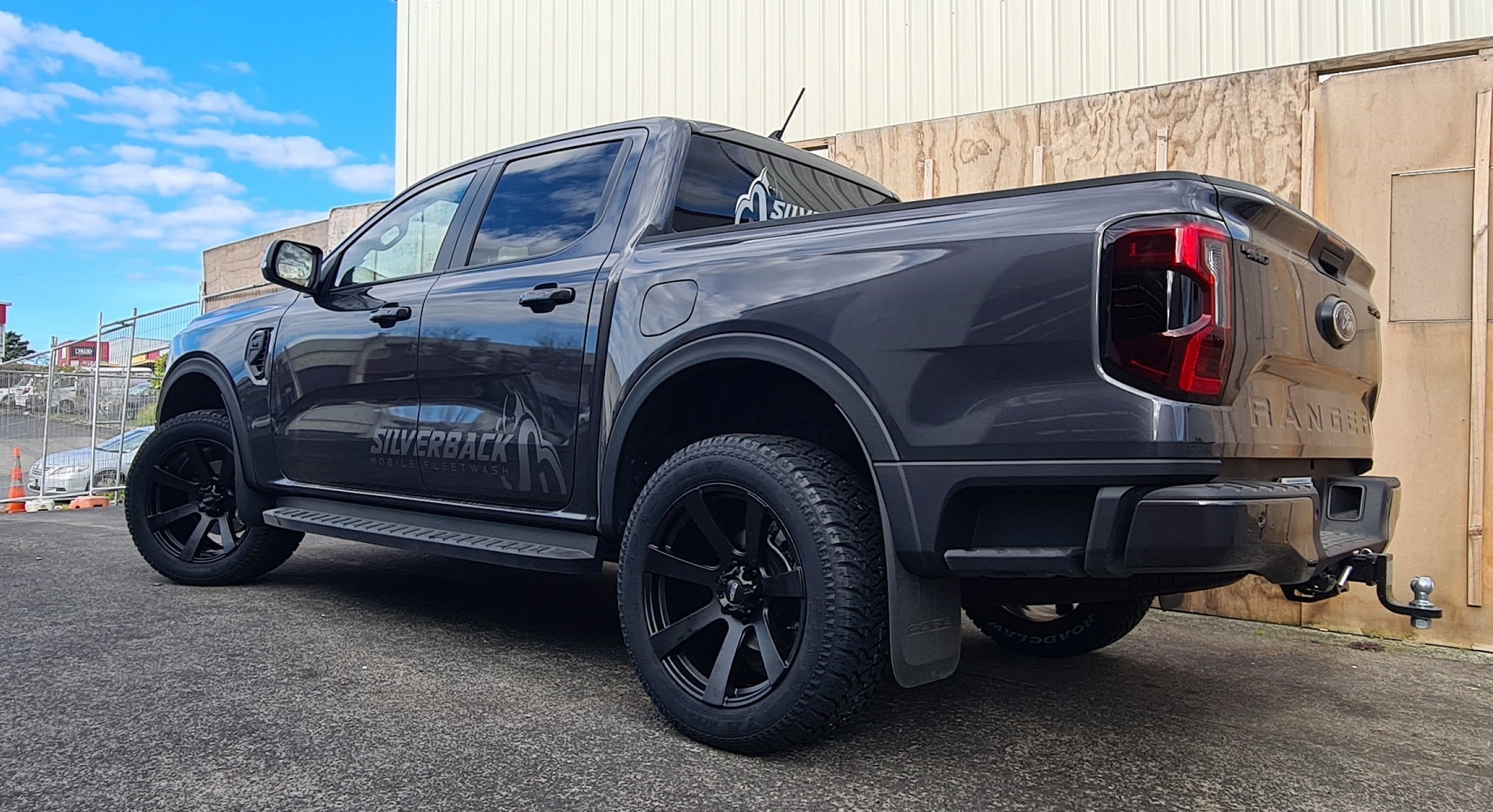 SATURN 20" - My Wheels and Tyres